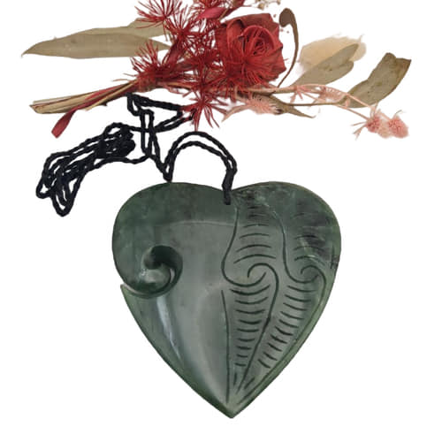 Pounamu | Greenstone | Nephrite Jade – KreatioNZ Taonga